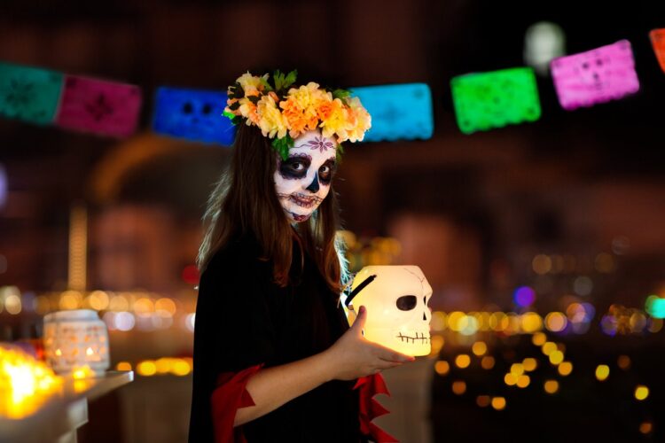ℹ Explorando la Tradición del Día de los Muertos: Un Homenaje a ...